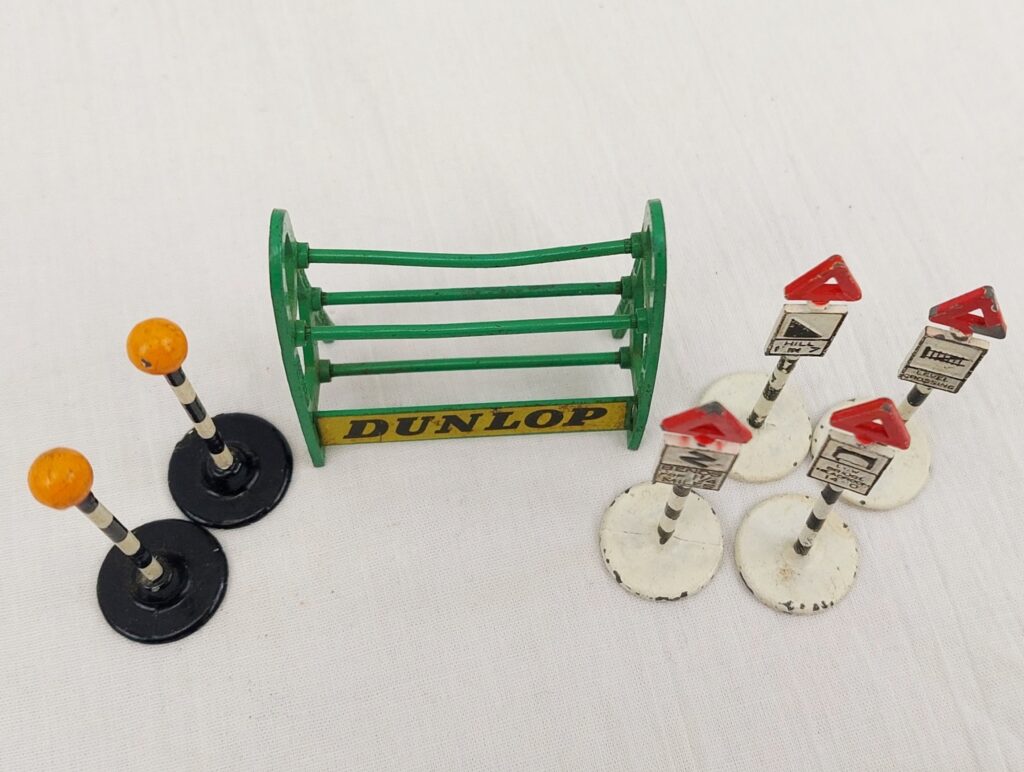 Pack Of 1950s Dinky Toys Road Signs Etc - Sally Antiques