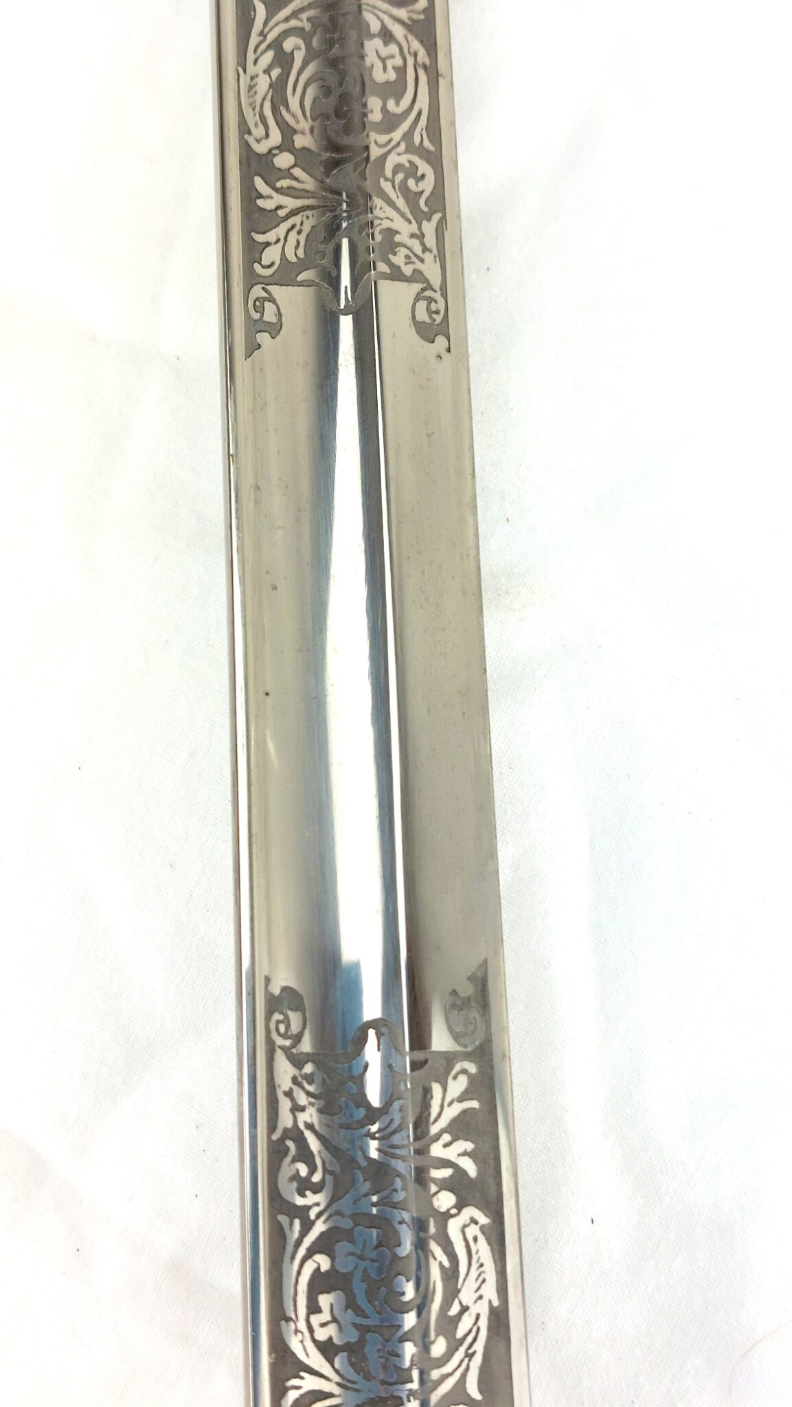British, EIIR 1821 Pattern Royal Artillery Officer’s Sword, by ...
